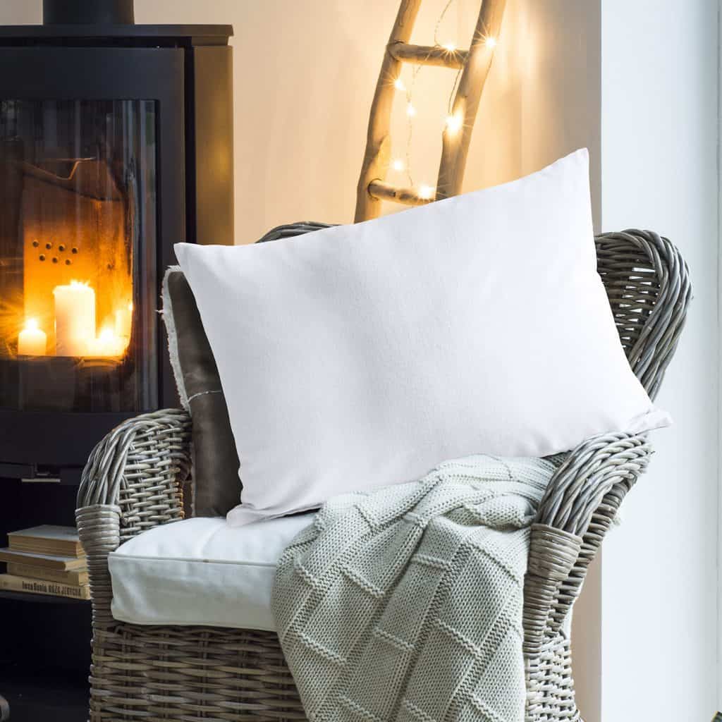 16 Unique (and free) pillowcase mockups to give your sales a boost ...