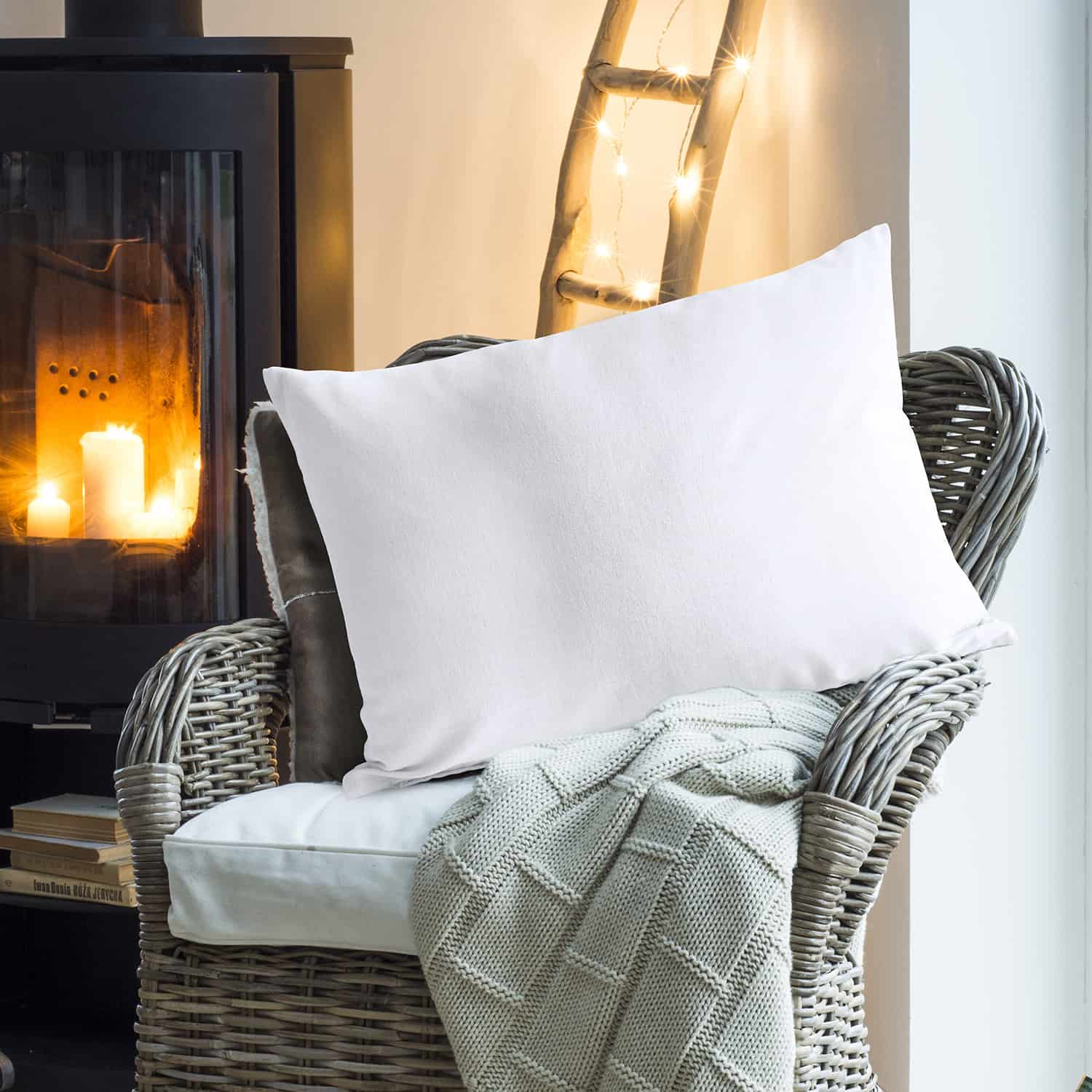 16 Unique (and free) pillowcase mockups to give your sales a boost ...