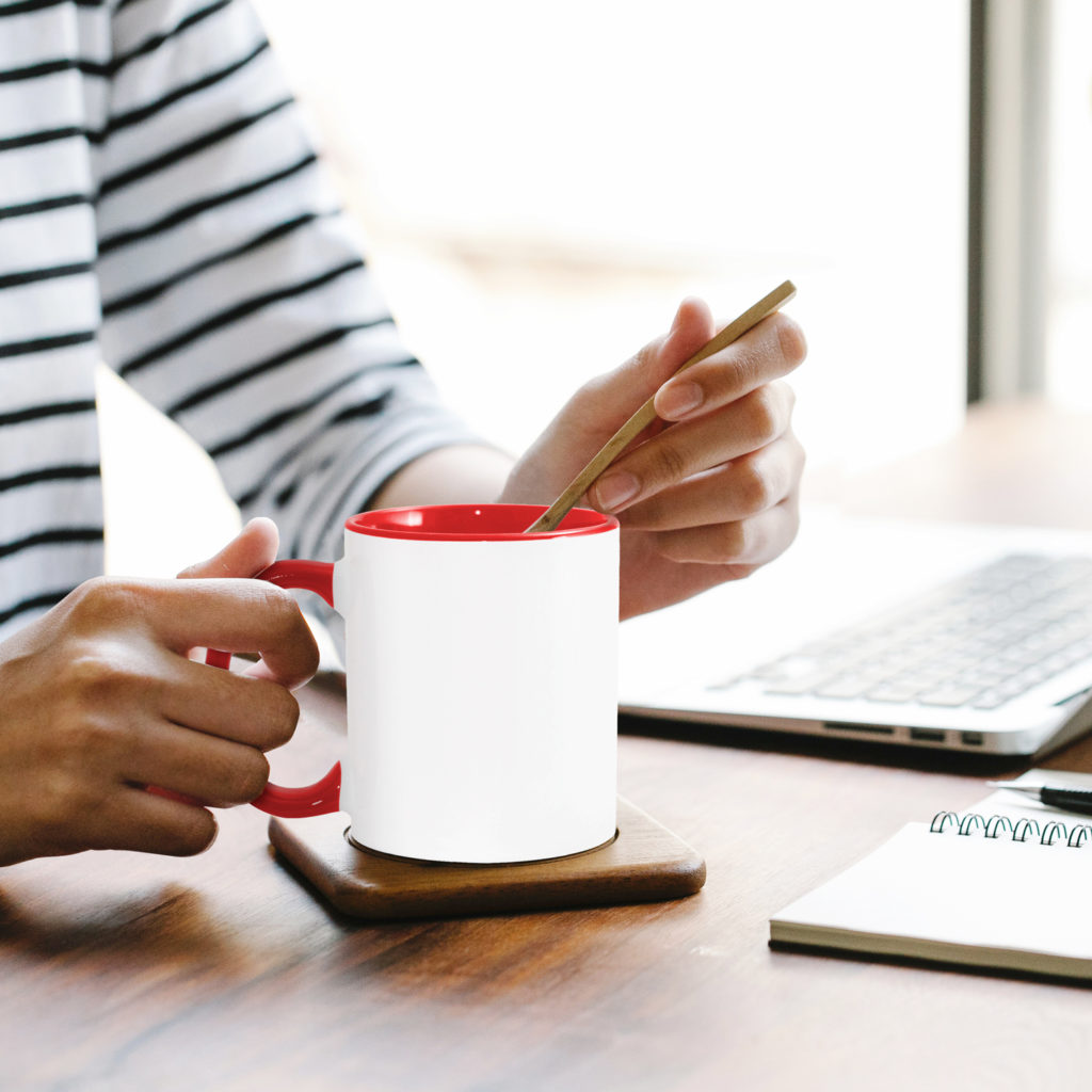 Free photography mockups that customers will love for metallic mugs ...